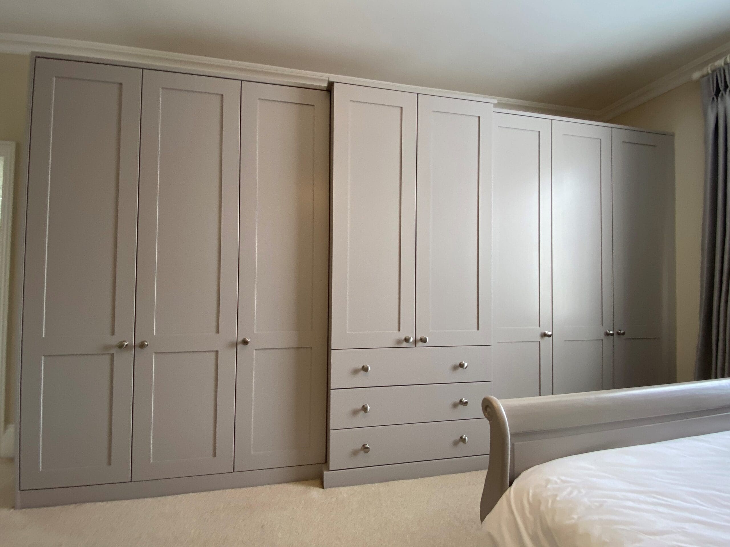 CONTEMPORARY BEDROOM REFRESH - Stan Matthews Design Studio